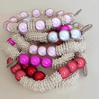 Glowbeads - Unique, funky, reflective glowing Jewellery